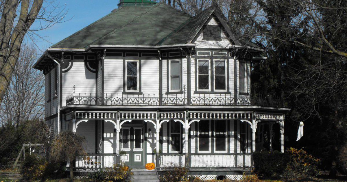 Doors Open Ontario - Cargill “White House”