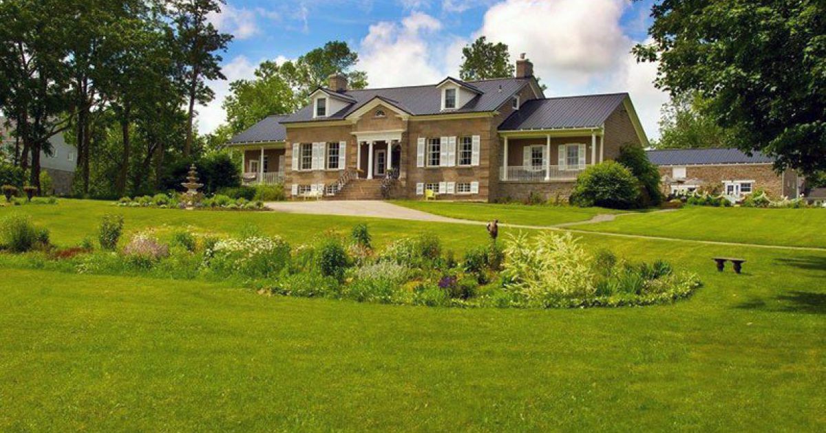 Doors Open Ontario - Maplehurst Manor & Carriage House