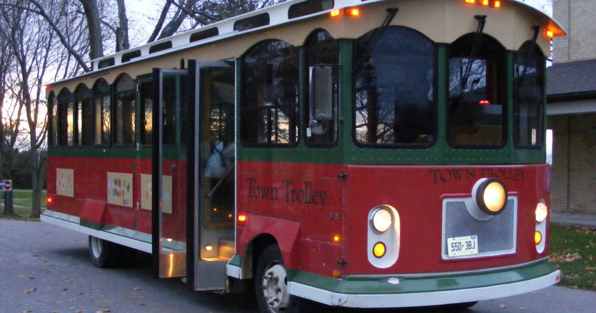 Doors Open Ontario - Town Trolley